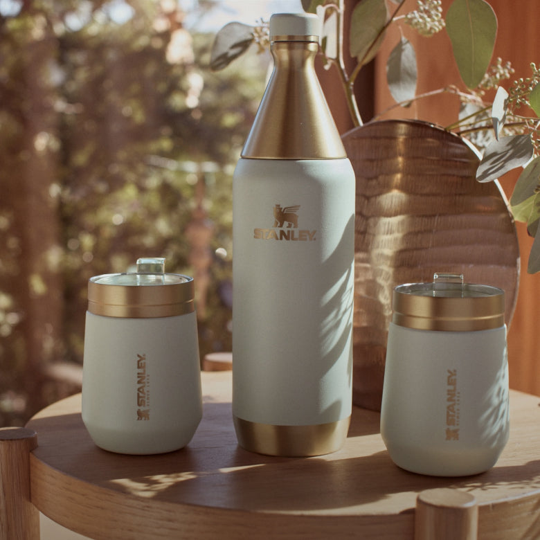 Holiday Gift Sets | Quenchers, Tumblers, Growlers And More – Stanley 1913
