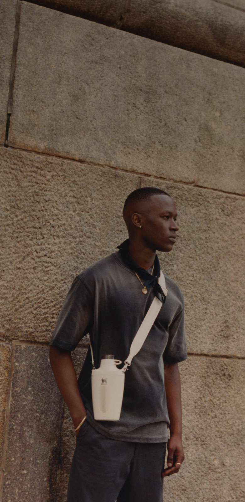 The Stanley Cross Bottle | 23 OZ – Stanley 1913