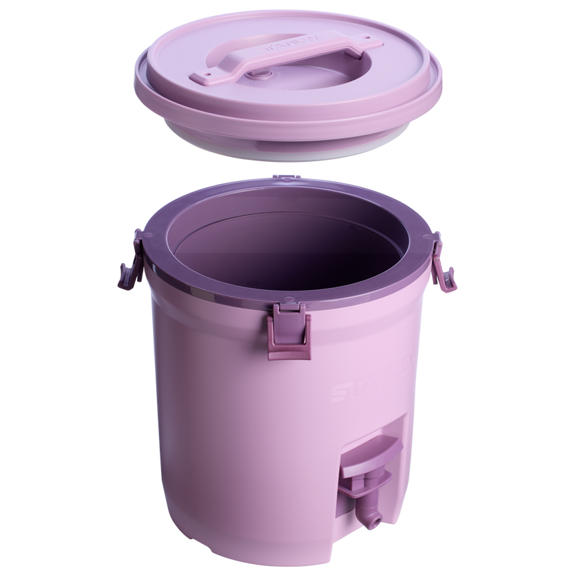 Adventure Fast Flow 2 Gallon Water Jug | Stanley – Stanley 1913